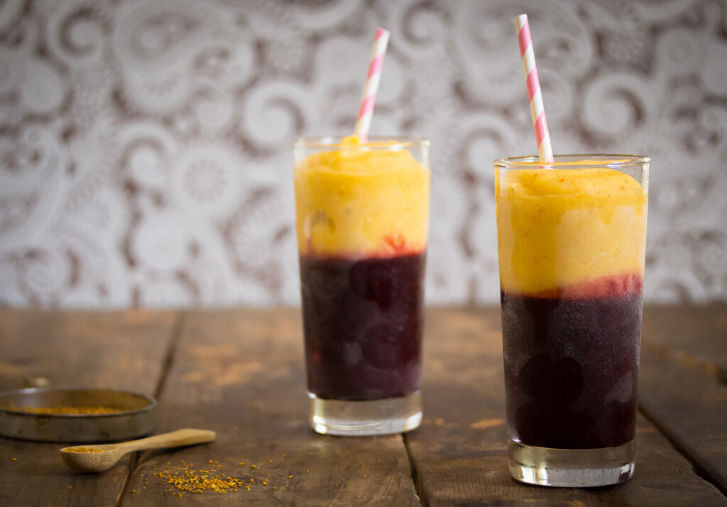 Berry And Mango Layered Smoothie With Turmeric Tea 